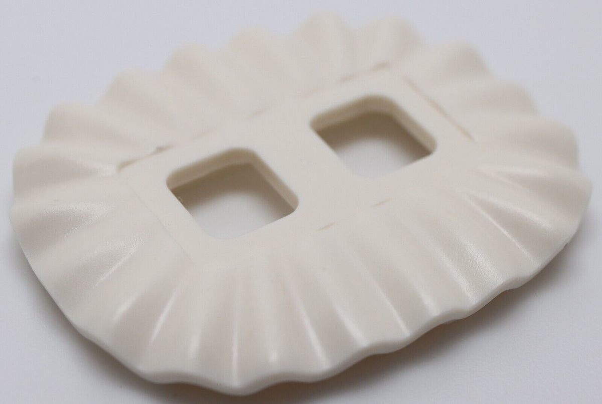 Lego White Minifigure Skirt Plastic Ruffled Ballerina Tutu – Gems In ...